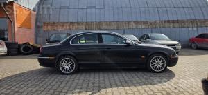 Melns Jaguar S-Type 2006 Valmiera, ar dzinēja tilpumu 2.70 L un nobraukumu 197 tūkst. km par 1500 €, foto 3 vietnē AUTOMOTO.COM.LV