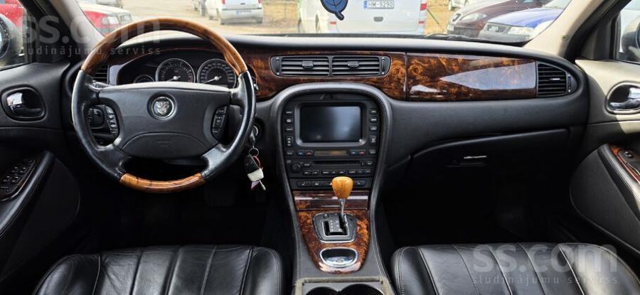 Melns Jaguar S-Type 2006 Valmiera, ar dzinēja tilpumu 2.70 L un nobraukumu 197 tūkst. km par 1500 €, foto 8 vietnē AUTOMOTO.COM.LV