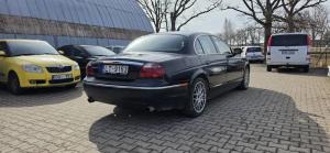 Black Jaguar S-Type 2006 in Valmiera, with an engine capacity of 2.70 L and mileage of 199 thousand km for 1500 €, photo 4 on AUTOMOTO.COM.LV