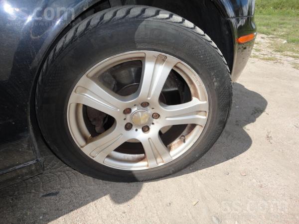 Melns Jaguar S-Type 2008 Daugavpils, ar dzinēja tilpumu 2.70 L un nobraukumu 300 tūkst. km par 1740 €, foto 5 vietnē AUTOMOTO.COM.LV