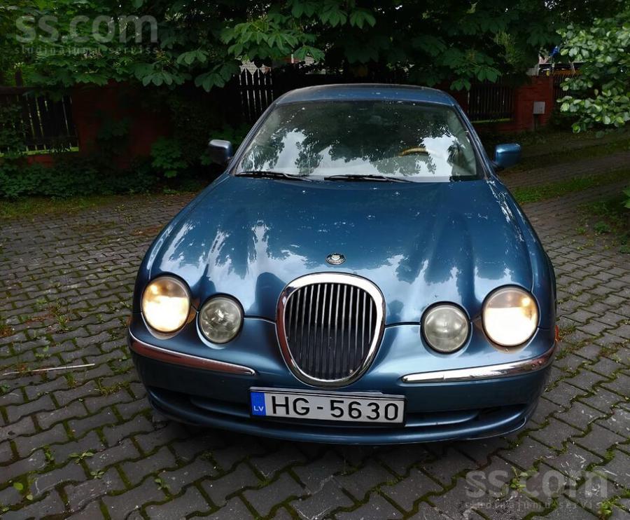Синий Ягуар С-Тайп 1999 в Рига, объемом двигателя 3.00 л и пробегом 159 тыс. км за 2000 €, фото 12 на AUTOMOTO.COM.LV