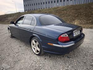 Blue Jaguar S-Type 2001 in Vilnius, with an engine capacity of 3.00 L and mileage of 168 thousand km for 2500 €, photo 7 on AUTOMOTO.COM.LV