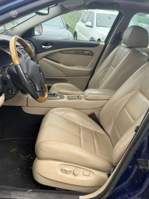 Zils Jaguar S-Type 2001 Tauragė, ar dzinēja tilpumu 2.97 L un nobraukumu 153 tūkst. km par 1500 €, foto 16 vietnē AUTOMOTO.COM.LV