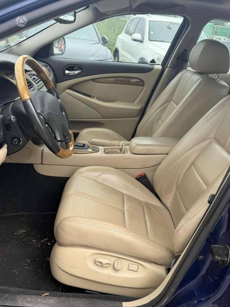 Zils Jaguar S-Type 2001 Tauragė, ar dzinēja tilpumu 2.97 L un nobraukumu 153 tūkst. km par 1500 €, foto 16 vietnē AUTOMOTO.COM.LV