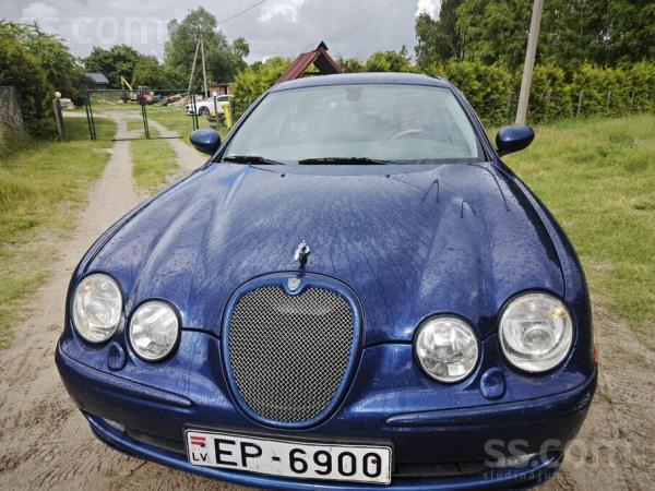 Zils Jaguar S-Type 2002 Liepāja, ar dzinēja tilpumu 3.00 L un nobraukumu 159 tūkst. km par 3000 €, foto 6 vietnē AUTOMOTO.COM.LV