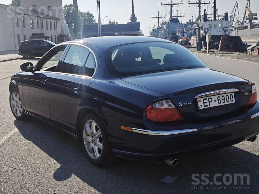 Zils Jaguar S-Type 2002 Liepāja, ar dzinēja tilpumu 3.00 L un nobraukumu 159 tūkst. km par 3000 €, foto 9 vietnē AUTOMOTO.COM.LV