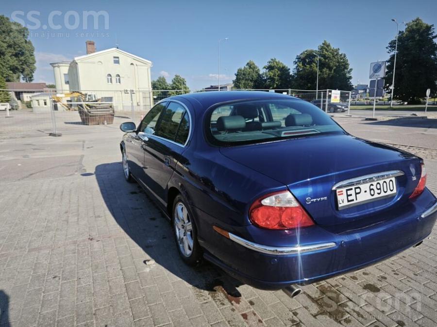 Zils Jaguar S-Type 2002 Liepāja, ar dzinēja tilpumu 3.00 L un nobraukumu 159 tūkst. km par 3000 €, foto 12 vietnē AUTOMOTO.COM.LV