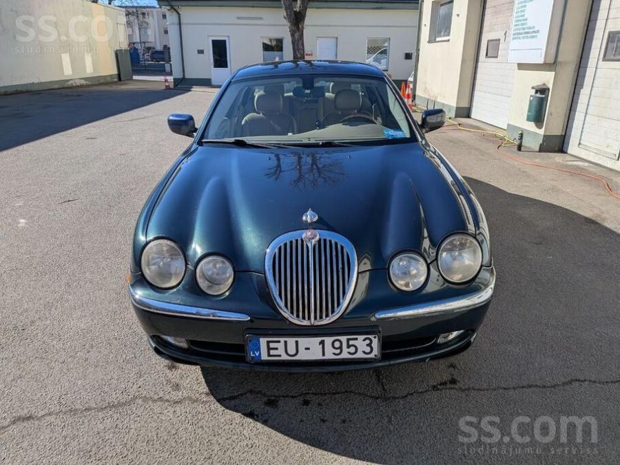 Zaļš Jaguar S-Type 2001 Rīga, ar dzinēja tilpumu 4.00 L un nobraukumu 126 tūkst. km par 1999 €, foto 2 vietnē AUTOMOTO.COM.LV