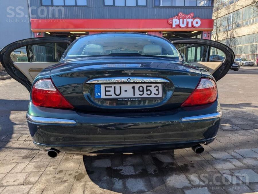 Zaļš Jaguar S-Type 2001 Rīga, ar dzinēja tilpumu 4.00 L un nobraukumu 126 tūkst. km par 1999 €, foto 4 vietnē AUTOMOTO.COM.LV