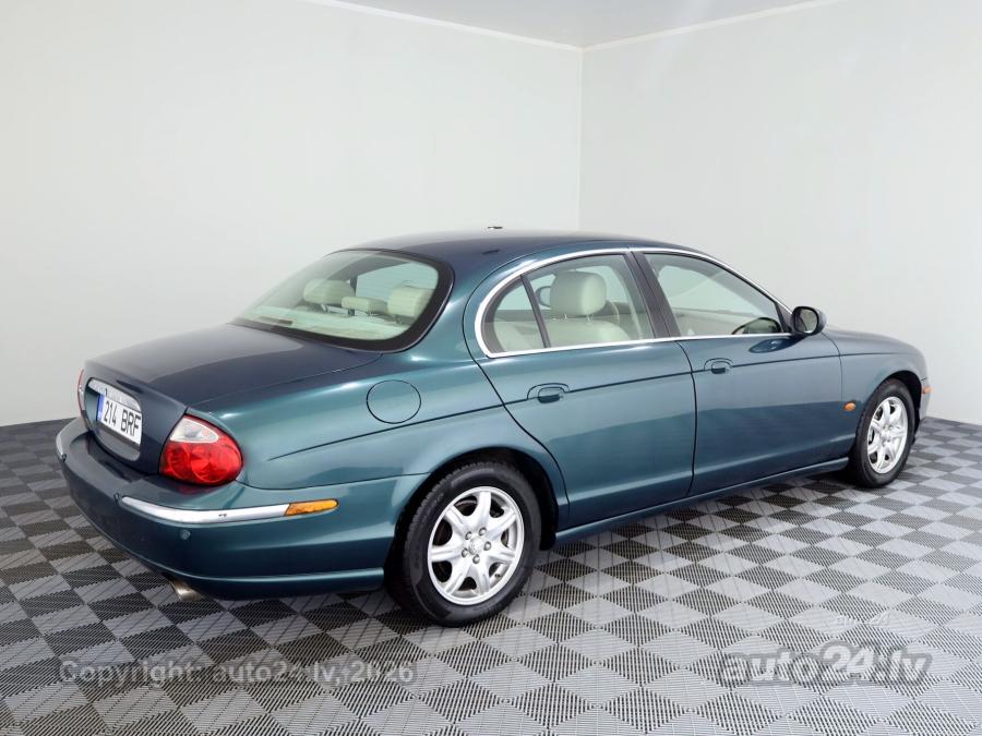 Zaļš Jaguar S-Type 2003 Tallina, ar dzinēja tilpumu 2.50 L un nobraukumu 277 tūkst. km par 1999 €, foto 4 vietnē AUTOMOTO.COM.LV