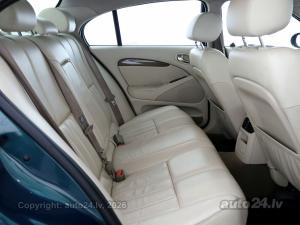 Zaļš Jaguar S-Type 2003 Tallina, ar dzinēja tilpumu 2.50 L un nobraukumu 277 tūkst. km par 1999 €, foto 8 vietnē AUTOMOTO.COM.LV