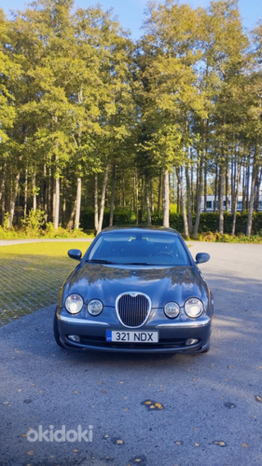 Pelēks Jaguar S-Type 2003 Tallina, ar dzinēja tilpumu 3.00 L un nobraukumu 261 tūkst. km par 4333 €, foto 3 vietnē AUTOMOTO.COM.LV