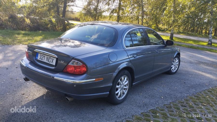 Pelēks Jaguar S-Type 2003 Tallina, ar dzinēja tilpumu 3.00 L un nobraukumu 261 tūkst. km par 4333 €, foto 10 vietnē AUTOMOTO.COM.LV
