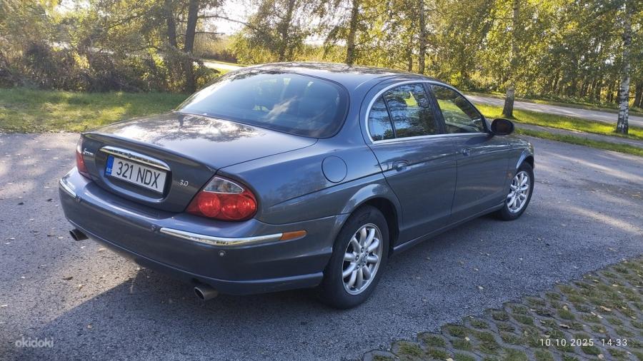 Pelēks Jaguar S-Type 2003 Tallina, ar dzinēja tilpumu 3.00 L un nobraukumu 261 tūkst. km par 4333 €, foto 24 vietnē AUTOMOTO.COM.LV