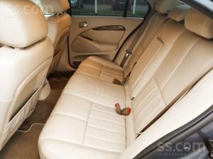 Grey Jaguar S-Type 2003 in Jelgava, with an engine capacity of 3.00 L and mileage of 205 thousand km for 5500 €, photo 13 on AUTOMOTO.COM.LV