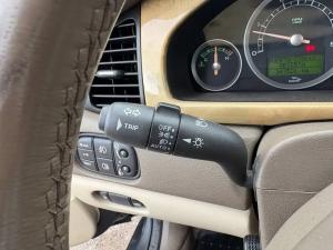 Grey Jaguar S-Type 2004 in Daugavpils, with an engine capacity of 2.70 L and mileage of 348 thousand km for 2950 €, photo 15 on AUTOMOTO.COM.LV