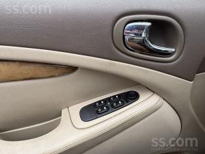 Grey Jaguar S-Type 2004 in Daugavpils, with an engine capacity of 2.70 L and mileage of 348 thousand km for 2950 €, photo 19 on AUTOMOTO.COM.LV