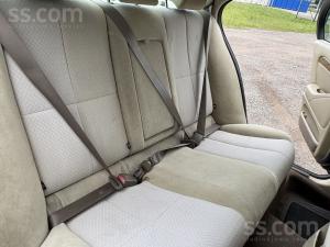 Grey Jaguar S-Type 2004 in Daugavpils, with an engine capacity of 2.70 L and mileage of 348 thousand km for 2950 €, photo 23 on AUTOMOTO.COM.LV