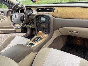 Grey Jaguar S-Type 2004 in Daugavpils, with an engine capacity of 2.70 L and mileage of 348 thousand km for 2950 €, photo 25 on AUTOMOTO.COM.LV