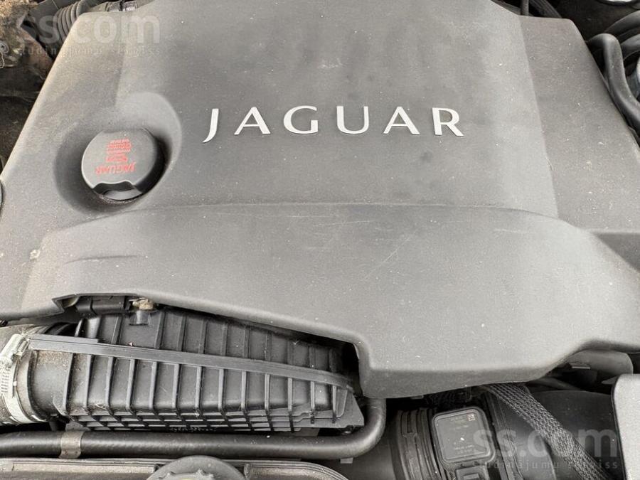 Grey Jaguar S-Type 2004 in Daugavpils, with an engine capacity of 2.70 L and mileage of 348 thousand km for 2950 €, photo 28 on AUTOMOTO.COM.LV