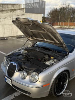 Pelēks Jaguar S-Type 2005 Kauņa, ar dzinēja tilpumu 2.70 L un nobraukumu 268 tūkst. km par 4000 €, foto 20 vietnē AUTOMOTO.COM.LV
