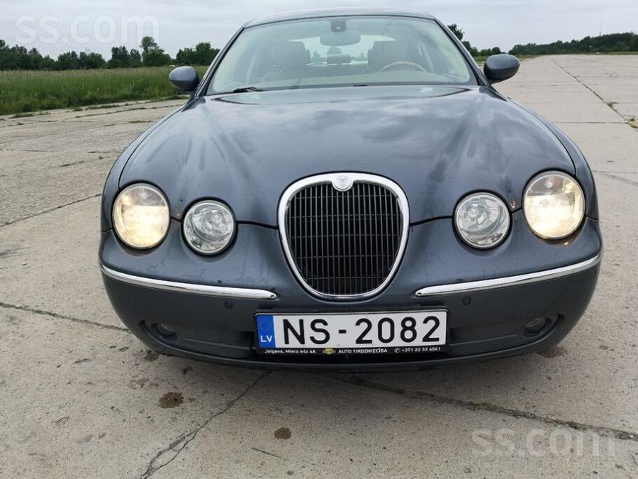 Pelēks Jaguar S-Type 2005 Rīga, ar dzinēja tilpumu 2.70 L un nobraukumu 0 tūkst. km par 2590 €, foto 4 vietnē AUTOMOTO.COM.LV