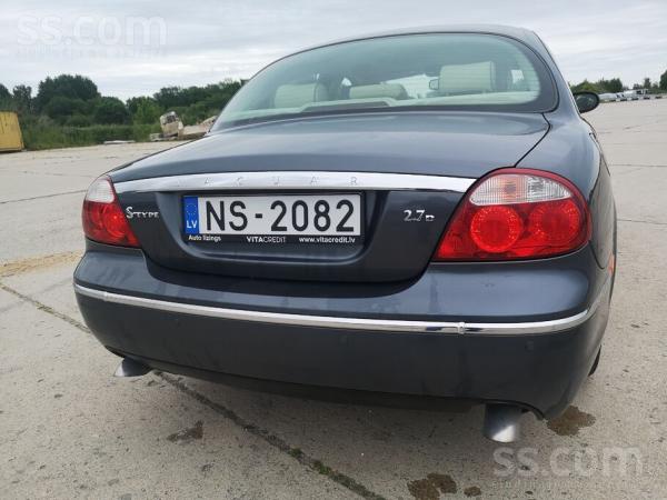 Grey Jaguar S-Type 2005 in Riga, with an engine capacity of 2.70 L and mileage of 0 thousand km for 2590 €, photo 5 on AUTOMOTO.COM.LV