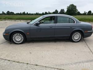 Pelēks Jaguar S-Type 2005 Rīga, ar dzinēja tilpumu 2.70 L un nobraukumu 0 tūkst. km par 2590 €, foto 9 vietnē AUTOMOTO.COM.LV