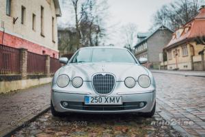 Pelēks Jaguar S-Type 2006 Tallina, ar dzinēja tilpumu 2.70 L un nobraukumu 210 tūkst. km par 4200 €, foto 4 vietnē AUTOMOTO.COM.LV