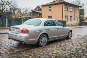 Pelēks Jaguar S-Type 2006 Tallina, ar dzinēja tilpumu 2.70 L un nobraukumu 210 tūkst. km par 4200 €, foto 8 vietnē AUTOMOTO.COM.LV