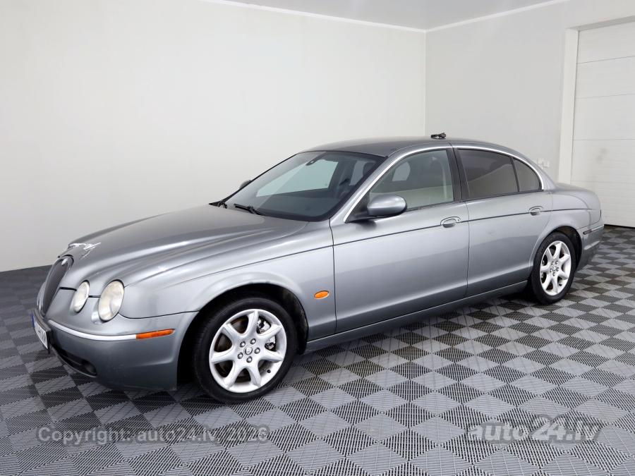 Grey Jaguar S-Type 2006 in Tallinn, with an engine capacity of 2.70 L and mileage of 362 thousand km for 1499 €, photo 3 on AUTOMOTO.COM.LV