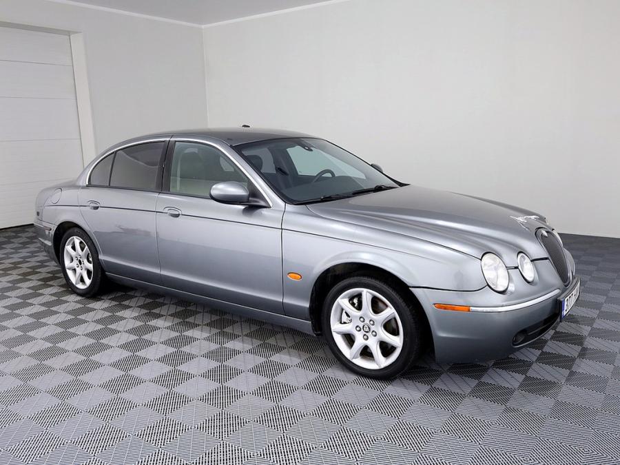 Pelēks Jaguar S-Type 2006 Tallina, ar dzinēja tilpumu 2.70 L un nobraukumu 362 tūkst. km par 1499 €, foto 11 vietnē AUTOMOTO.COM.LV