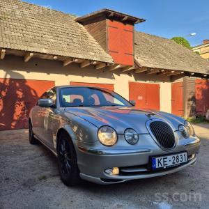 Jaguar S-Type 2000 in Bauska, with an engine capacity of 3.00 L and mileage of 352 thousand km for 2300 €, photo 3 on AUTOMOTO.COM.LV