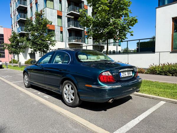 Jaguar S-Type 2003 Tallina, ar dzinēja tilpumu 2.50 L un nobraukumu 276 tūkst. km par 2200 €, foto 5 vietnē AUTOMOTO.COM.LV