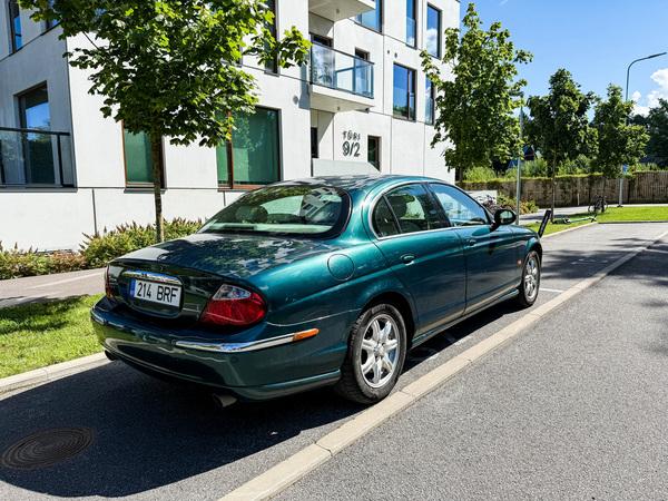 Jaguar S-Type 2003 Tallina, ar dzinēja tilpumu 2.50 L un nobraukumu 276 tūkst. km par 2200 €, foto 6 vietnē AUTOMOTO.COM.LV