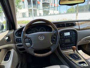 Jaguar S-Type 2003 in Tallinn, with an engine capacity of 2.50 L and mileage of 276 thousand km for 2200 €, photo 9 on AUTOMOTO.COM.LV