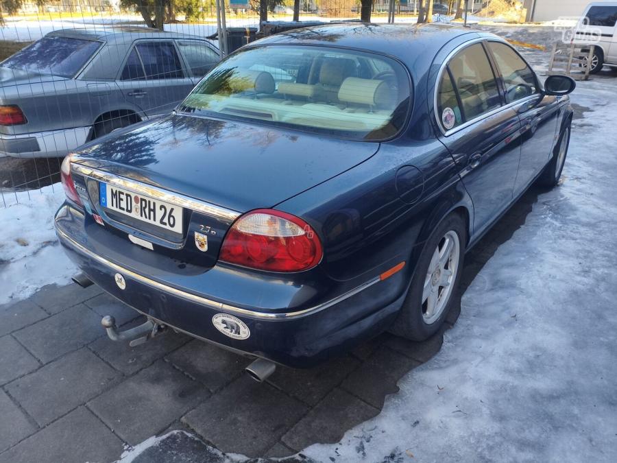 Jaguar S-Type 2007 in Vilnius, with an engine capacity of 2.70 L and mileage of 196 thousand km for 2550 €, photo 5 on AUTOMOTO.COM.LV
