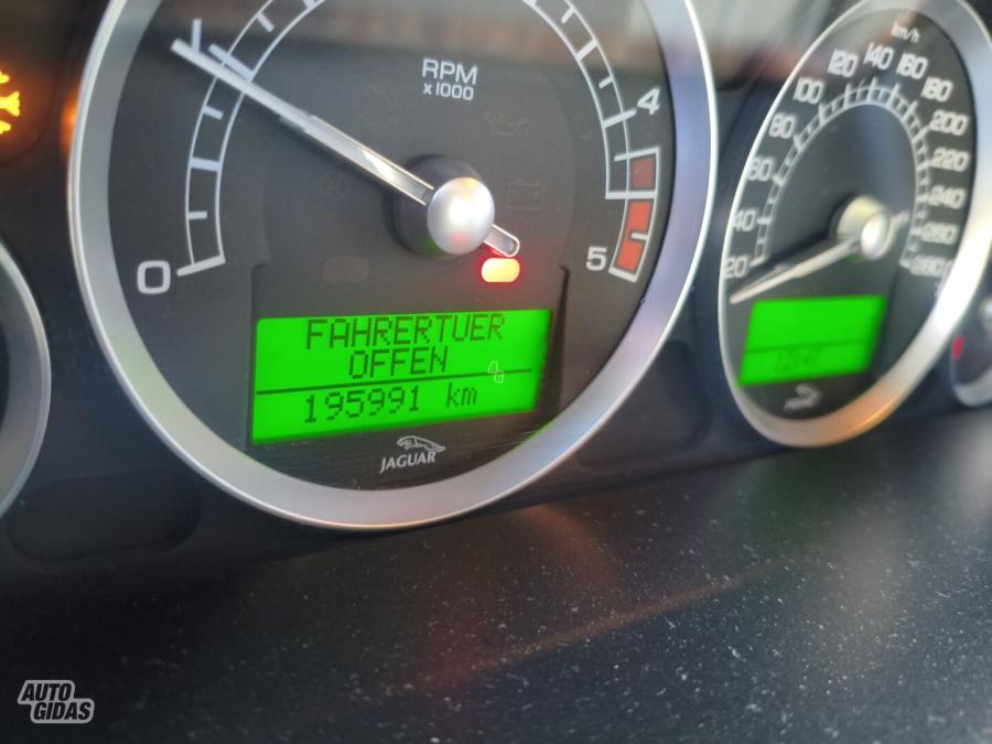 Jaguar S-Type 2007 in Vilnius, with an engine capacity of 2.70 L and mileage of 196 thousand km for 2550 €, photo 13 on AUTOMOTO.COM.LV