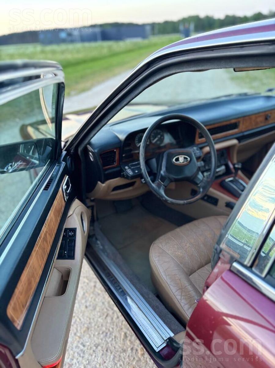 Sarkans Jaguar Sovereign 1989 Rīga, ar dzinēja tilpumu 3.00 L un nobraukumu 173 tūkst. km par 2000 €, foto 8 vietnē AUTOMOTO.COM.LV