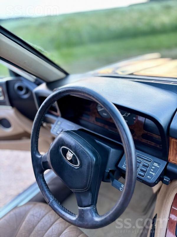 Sarkans Jaguar Sovereign 1989 Rīga, ar dzinēja tilpumu 3.00 L un nobraukumu 173 tūkst. km par 2000 €, foto 8 vietnē AUTOMOTO.COM.LV