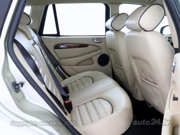 Smilšu krāsa Jaguar X-Type 2009 Tallina, ar dzinēja tilpumu 2.20 L un nobraukumu 274 tūkst. km par 1599 €, foto 8 vietnē AUTOMOTO.COM.LV