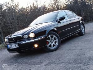 Melns Jaguar X-Type 2002 Alīta, ar dzinēja tilpumu 2.10 L un nobraukumu 257 tūkst. km par 999 €, foto 24 vietnē AUTOMOTO.COM.LV