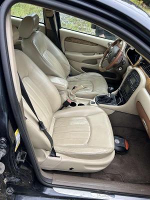 Melns Jaguar X-Type 2006 Viļņa, ar dzinēja tilpumu 2.00 L un nobraukumu 243 tūkst. km par 999 €, foto 9 vietnē AUTOMOTO.COM.LV