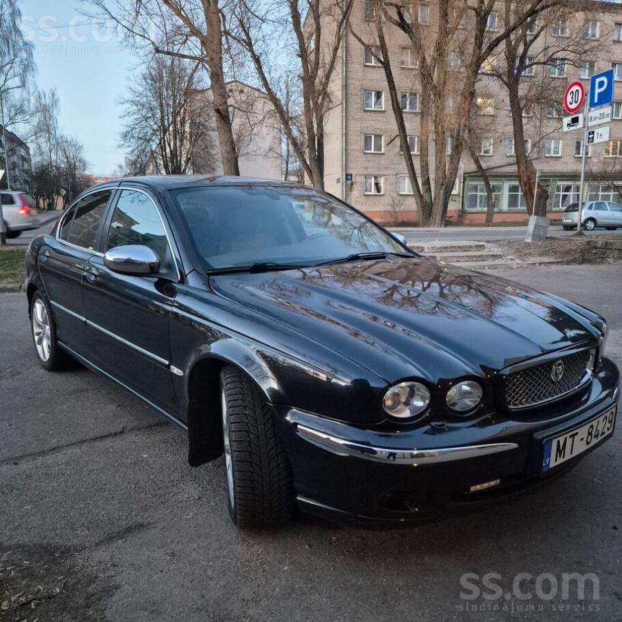 Melns Jaguar X-Type 2007 Rīga, ar dzinēja tilpumu 2.00 L un nobraukumu 284 tūkst. km par 3000 €, foto 3 vietnē AUTOMOTO.COM.LV