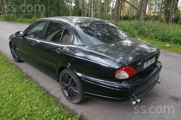 Melns Jaguar X-Type 2007 Jūrmala, ar dzinēja tilpumu 2.20 L un nobraukumu 198 tūkst. km par 1495 €, foto 5 vietnē AUTOMOTO.COM.LV