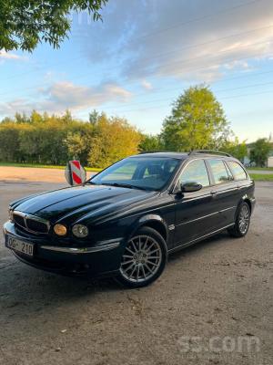 Black Jaguar X-Type 2006 in Ogre, with an engine capacity of 2.50 L and mileage of 301 thousand km for 2500 €, photo 3 on AUTOMOTO.COM.LV