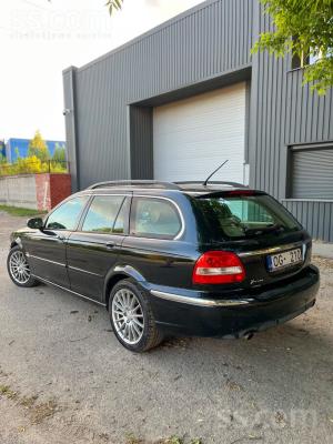 Black Jaguar X-Type 2006 in Ogre, with an engine capacity of 2.50 L and mileage of 301 thousand km for 2500 €, photo 5 on AUTOMOTO.COM.LV