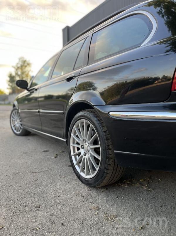 Black Jaguar X-Type 2006 in Ogre, with an engine capacity of 2.50 L and mileage of 301 thousand km for 2500 €, photo 5 on AUTOMOTO.COM.LV