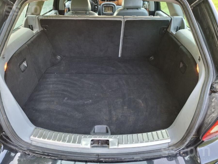Melns Jaguar X-Type 2006 Valmiera, ar dzinēja tilpumu 2.20 L un nobraukumu 260 tūkst. km par 2600 €, foto 7 vietnē AUTOMOTO.COM.LV