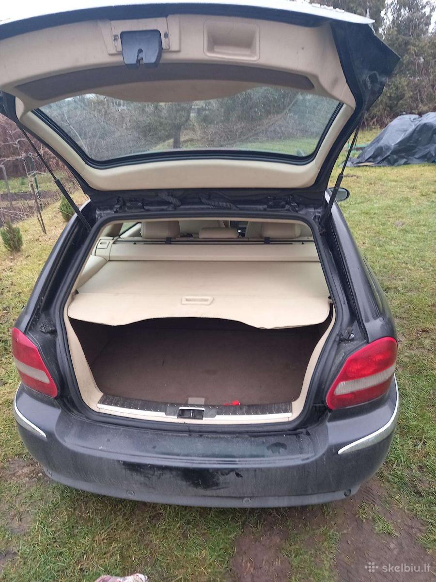 Melns Jaguar X-Type 2006 Kauņa, ar dzinēja tilpumu 2.00 L un nobraukumu 232 tūkst. km par 1300 €, foto 4 vietnē AUTOMOTO.COM.LV